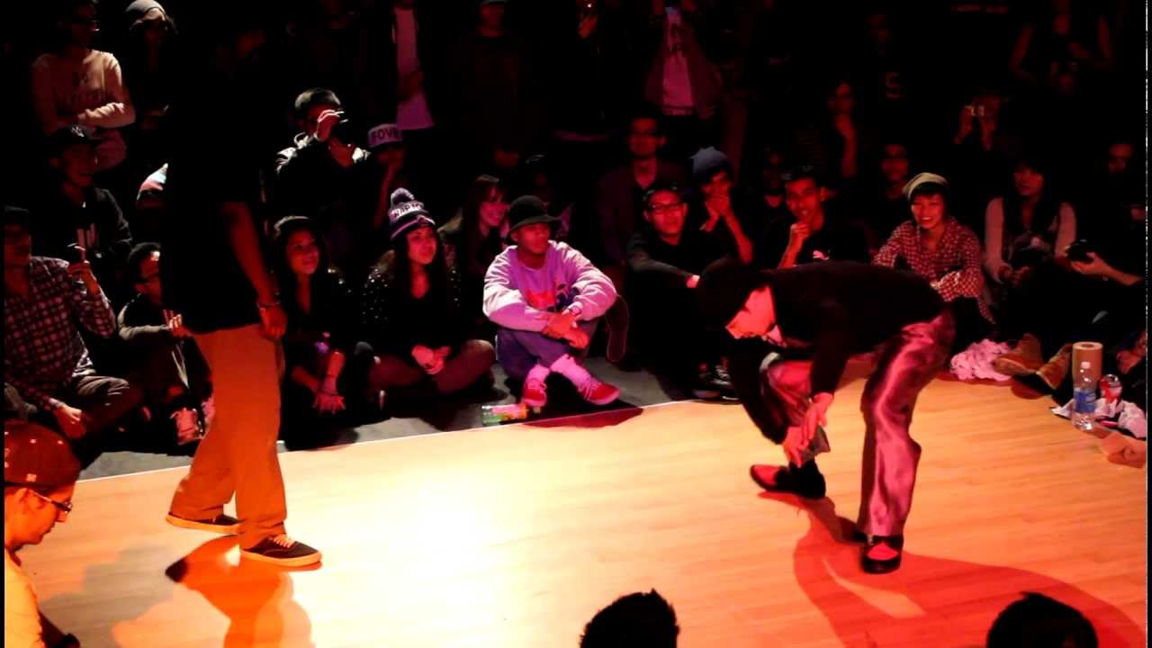 Area 51 2013 Poppin : Venom vs Kite (Tie-Breaker) - YouTube