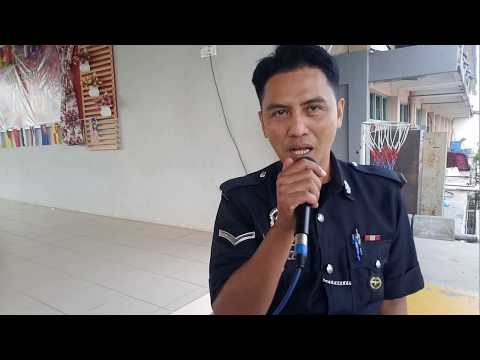 Gadis Tudung Putih - cover by abang Polis
