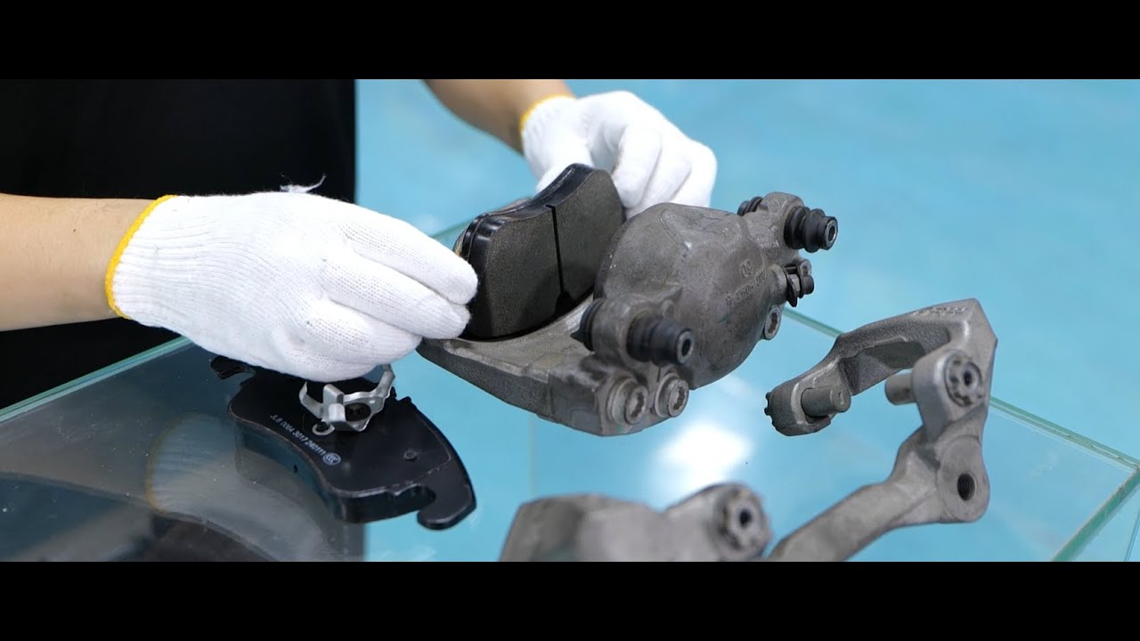 Brake pad installation tutorial | How to install brake pads? Pay ...