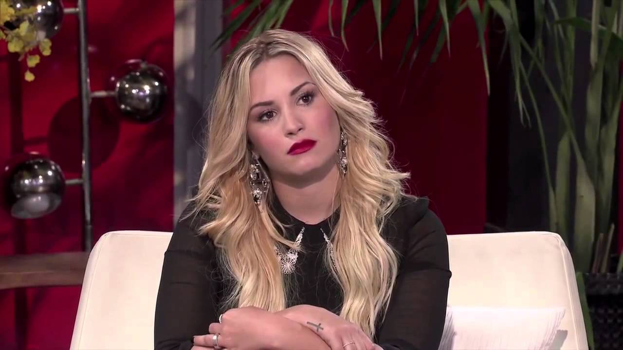 Paige Thomas Turns Up The Music THE X FACTOR USA - YouTube