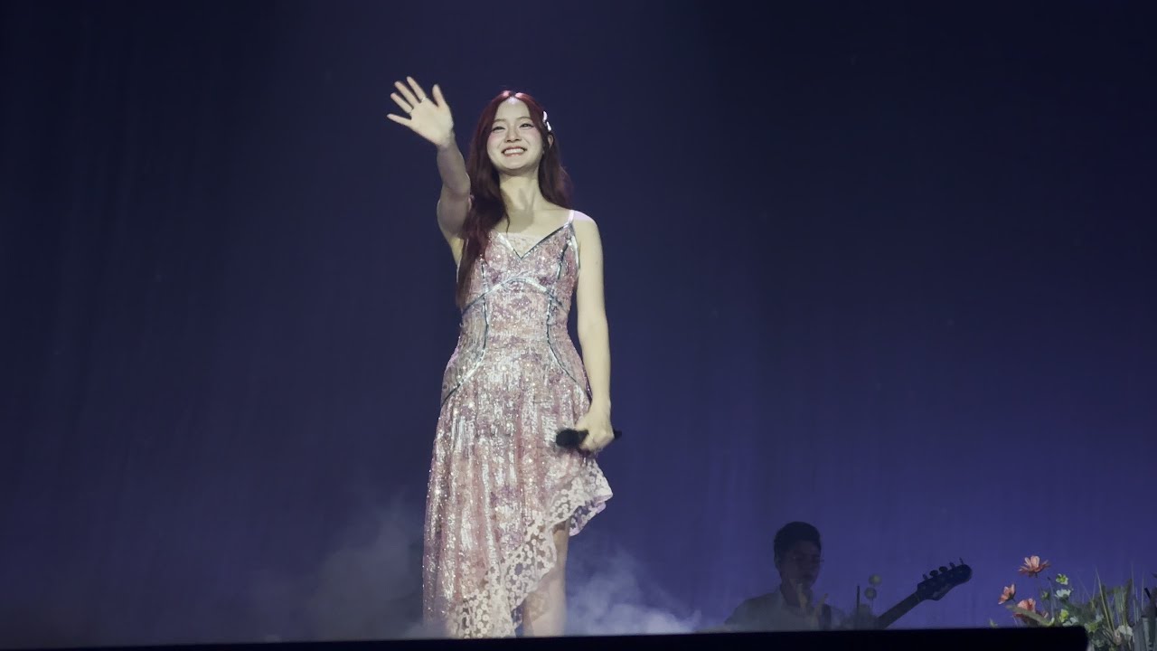 INK WARUNTORN - ภาพที่สวยที่สุด [Ink Warunthorn Close Up Concert - Day ...