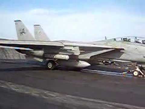 F14 TOMCAT TAKING OFF FROM ROOSVELT!!!! - YouTube