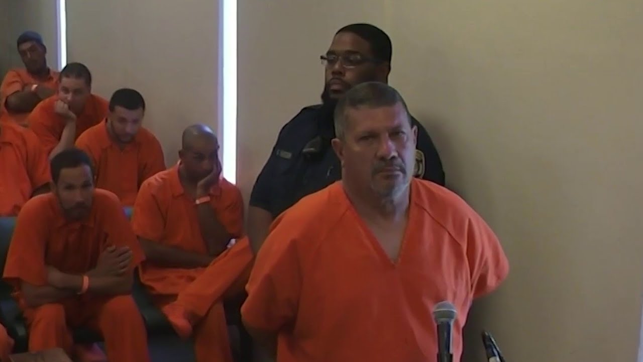 Osceola murder suspect appears in court - YouTube