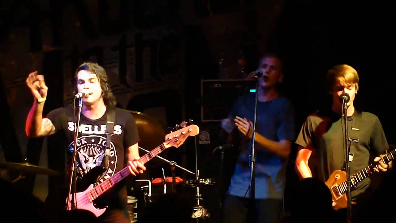 Anarbor - "Always Dirty, Never Clean" (Live in San Diego 4-3-11) - YouTube