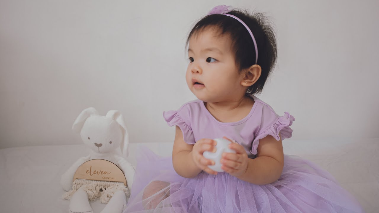 Eliyah @ 11 months - YouTube