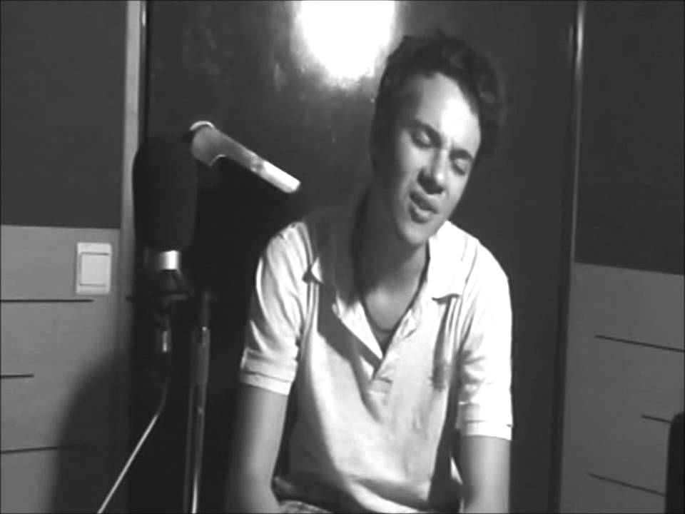 "Don't Judge Me" - Ivo Soares (Chris Brown Cover) - YouTube