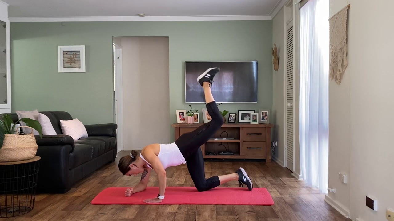 Donkey kicks with pulses - YouTube