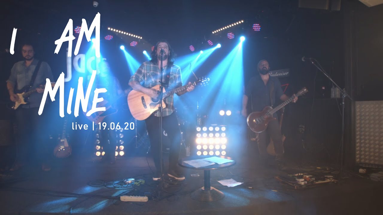 SINGLES | plays pearl jam - I Am Mine - YouTube