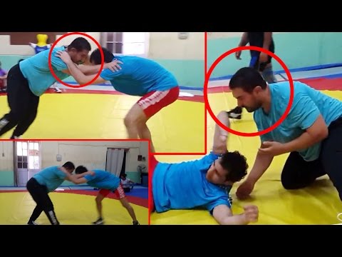 Aamir Khan Learns Wrestling Moves For Dangal