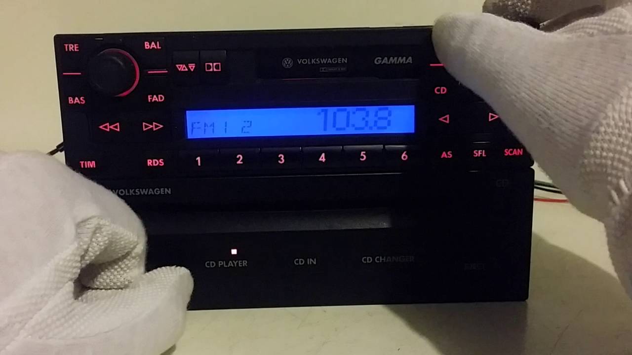 Vw gamma 5 cd Player - YouTube