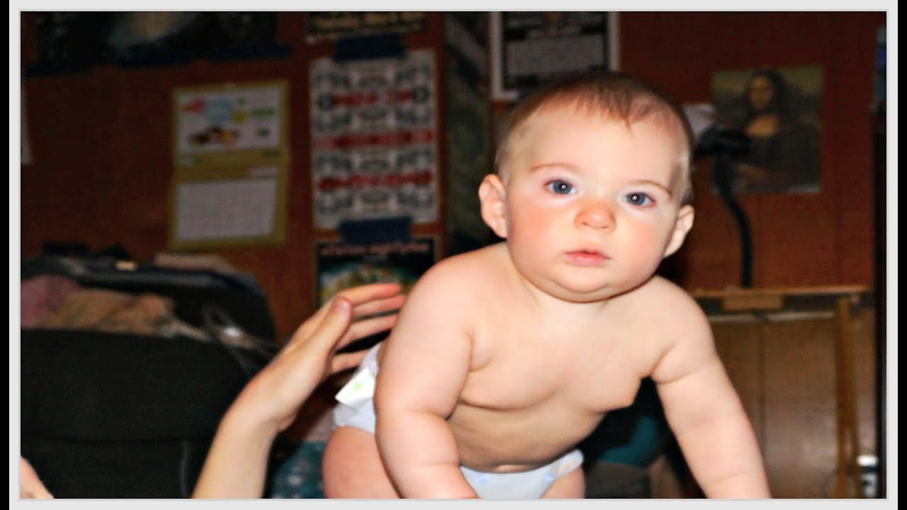WORKING OUT AROUND BABY IS HARD!! || DAY 94 - YouTube