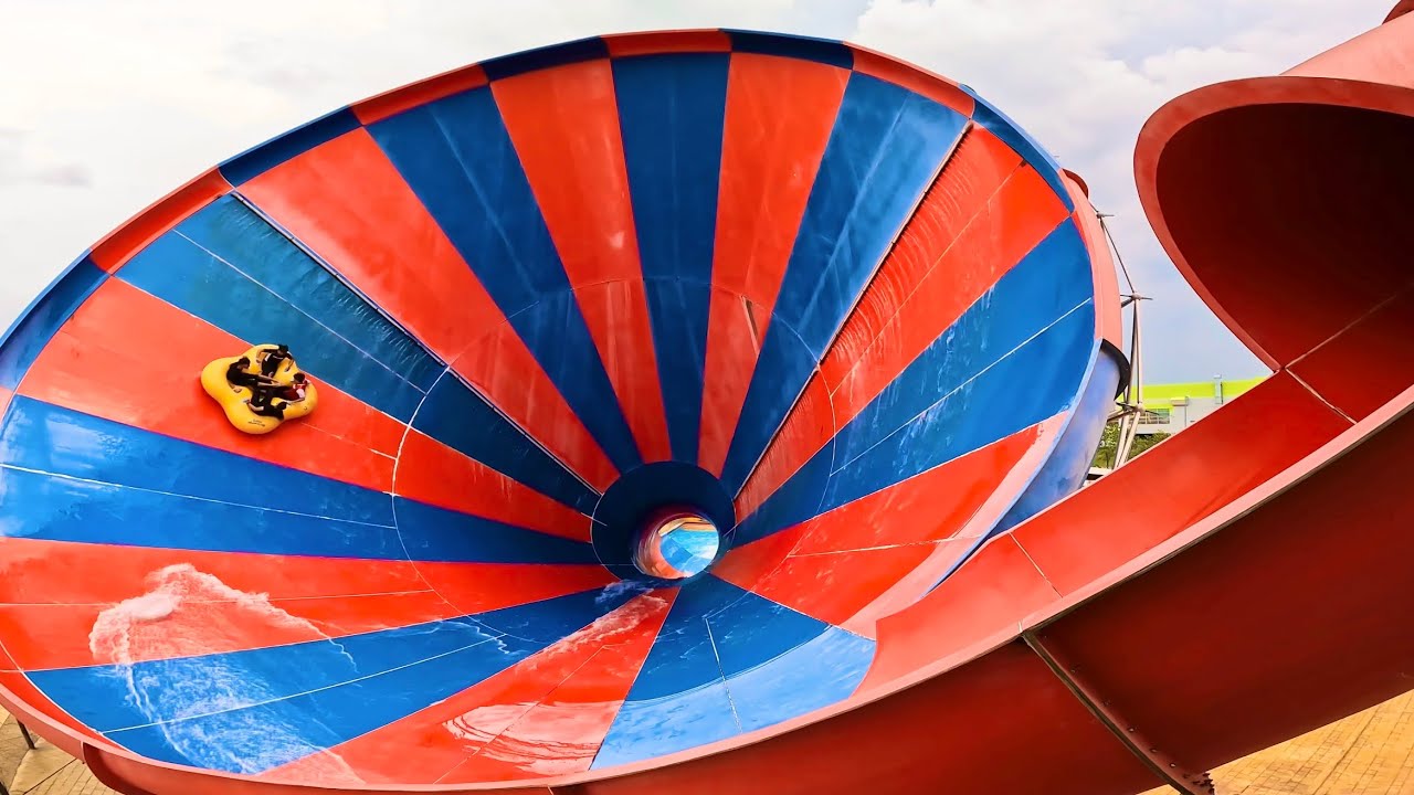 Try All Waterslides At Bangi Wonderland Waterpark In Selangor Malaysia ...