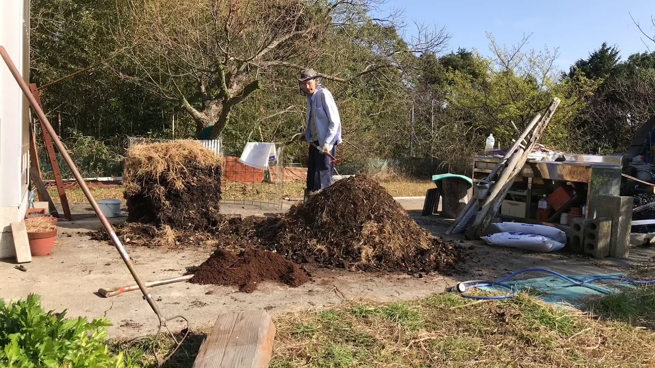 The Berkeley Method of Hot Composting Feb 2019 - YouTube