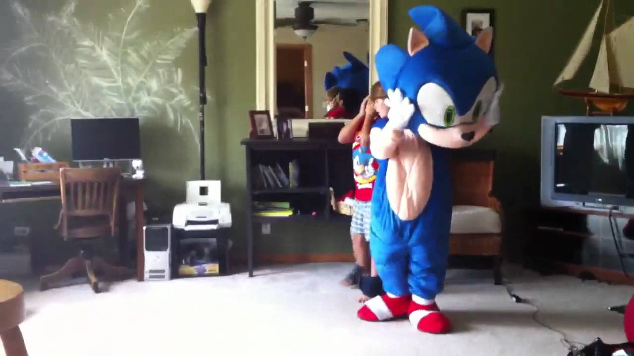 Obsessed with sonic - YouTube