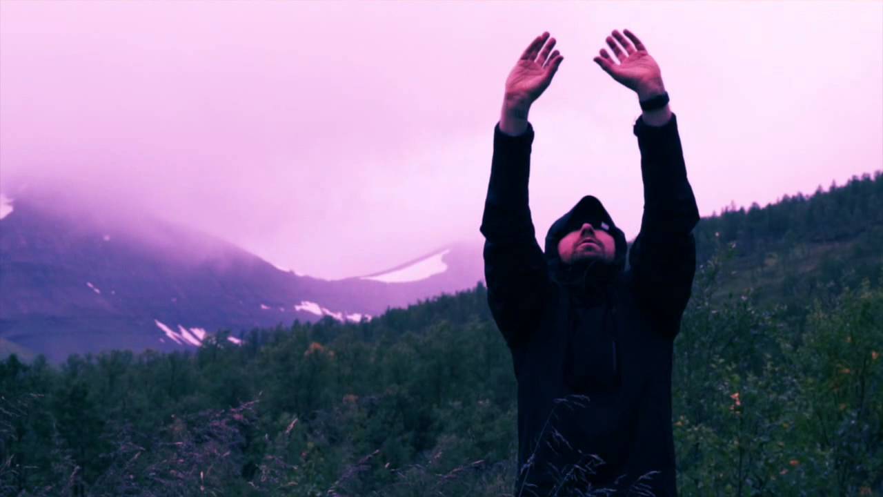 5. Intoxicated by the Moon - The Ghosts of Nothing (feat. Lee Devaney) - YouTube