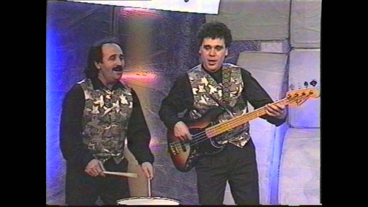 MAKEDONSKI MERAK - Para berit kiselec - YouTube