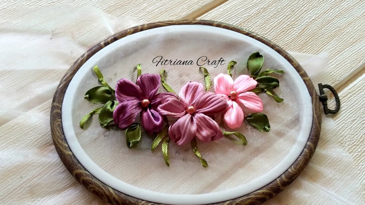 easy flower ribbon embroidery tutorial designs ||Sulam Pita Bunga untuk ...
