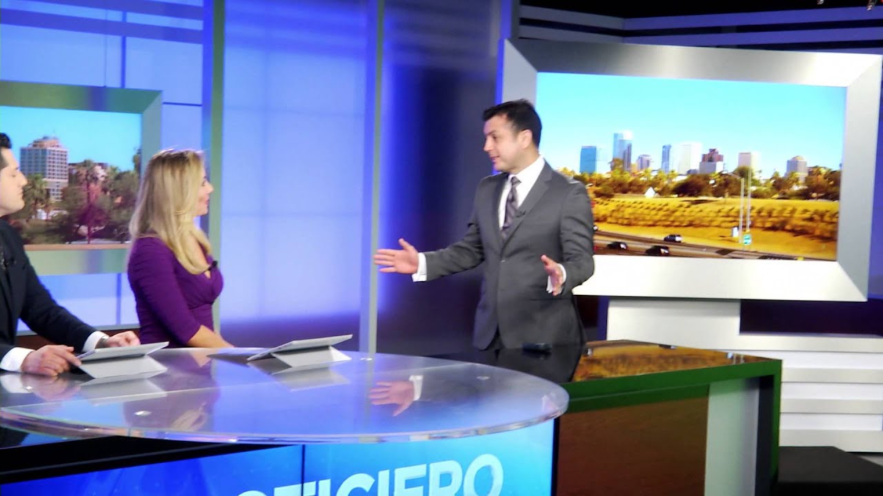 Noticiero Telemundo Arizona - Meteorologist Henry Golac - YouTube