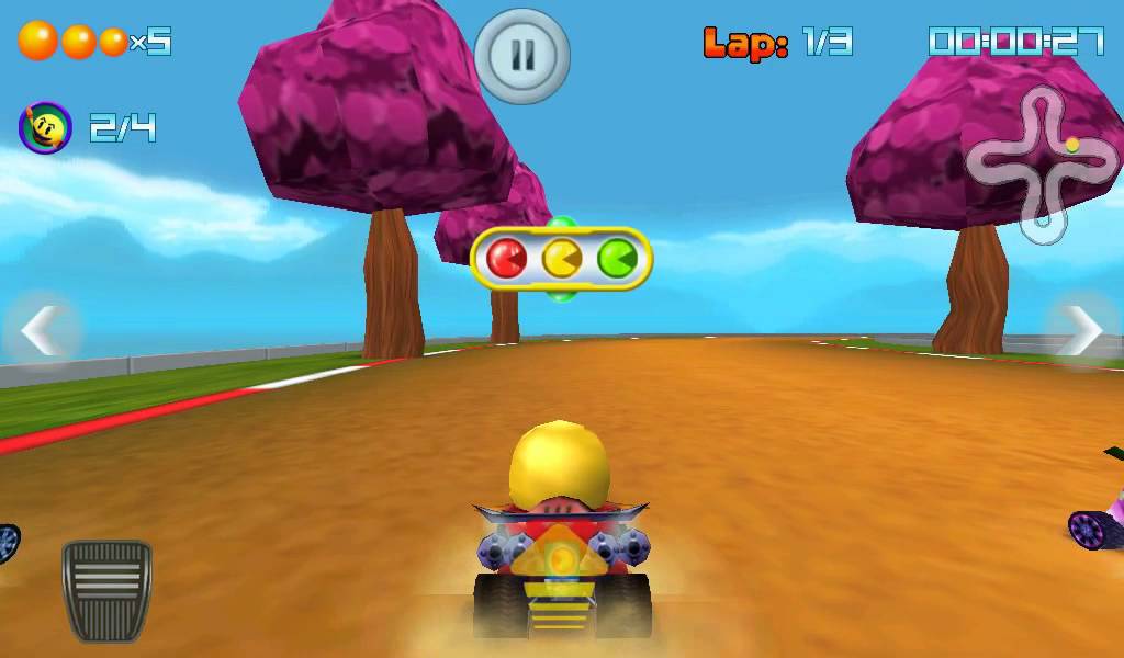 Playing Pac-man kart 7 - YouTube