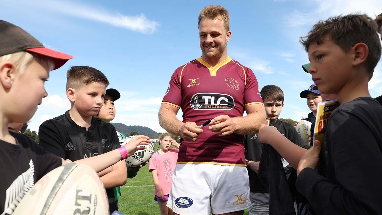 INSIDE LOOK: Sam Cane returns to rugby for King Country - YouTube