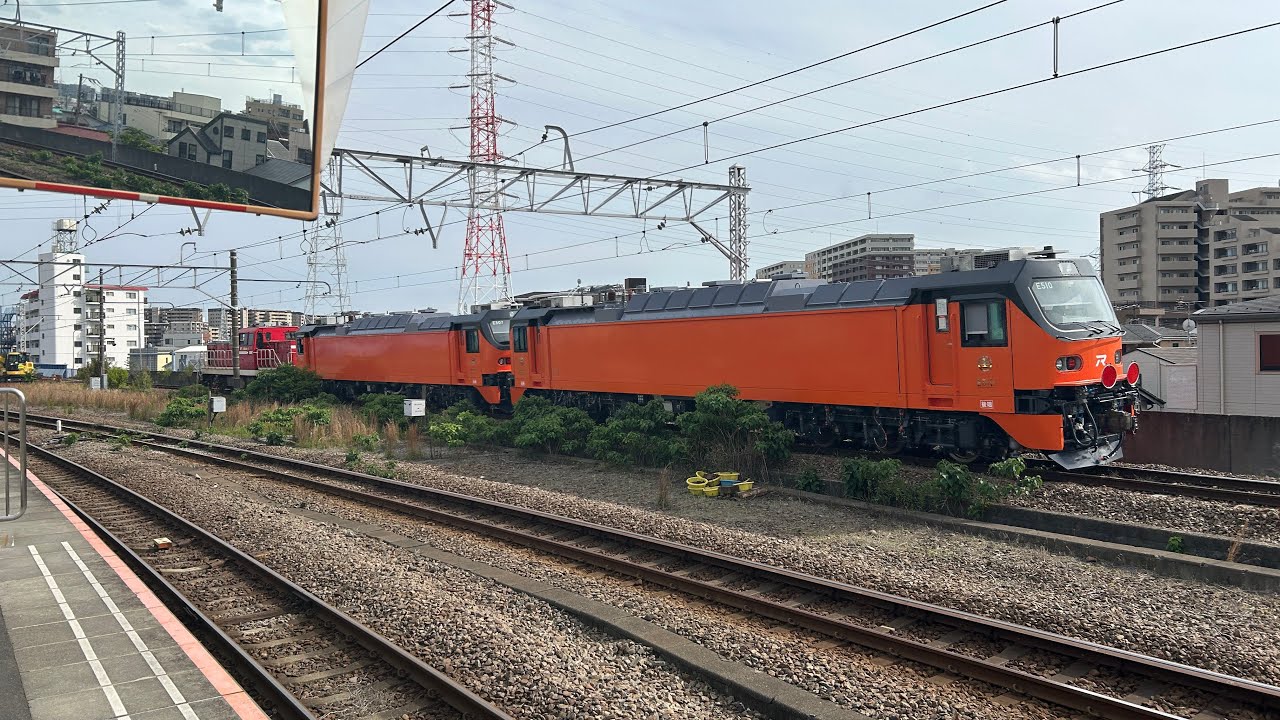 台湾鉄路管理局 E500形 E507号機+E510号機 川崎貨物への甲種輸送 - YouTube