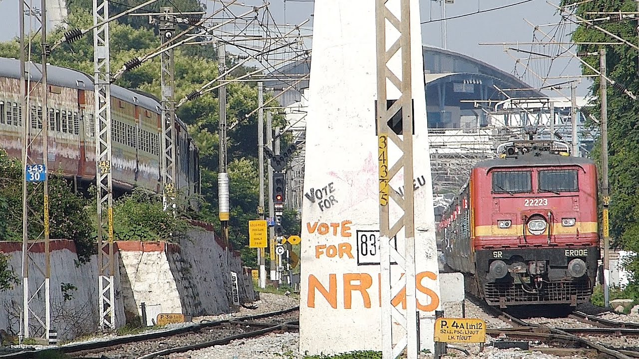 RARE Crossing of 2 Trains TIRUMALA INTERCITY : Indian Railways - YouTube