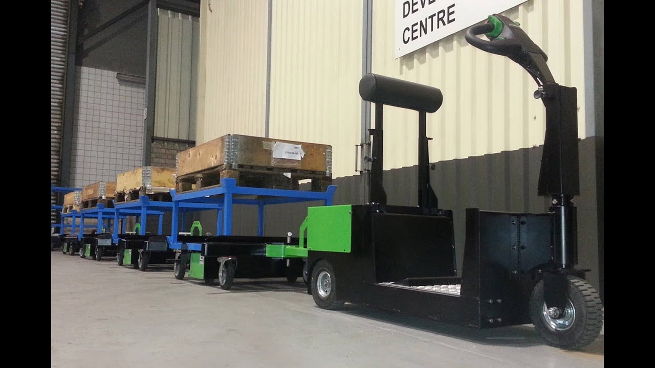 TRACTOR DE ARRASTRE ELÉCTRICO T2500 Platform - WORKTECH SRL - YouTube