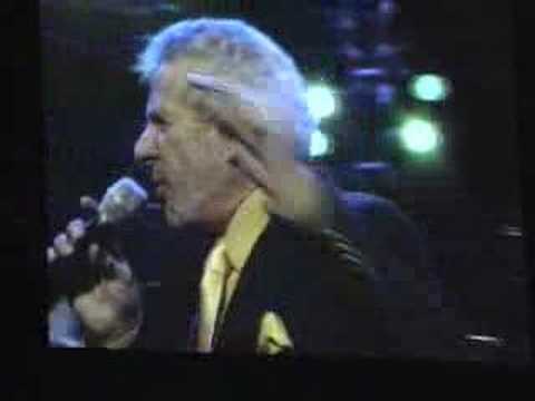 JOHNNY MAESTRO & THE BROOKLYN BRIDGE PERFORM DION MEDLEY - YouTube