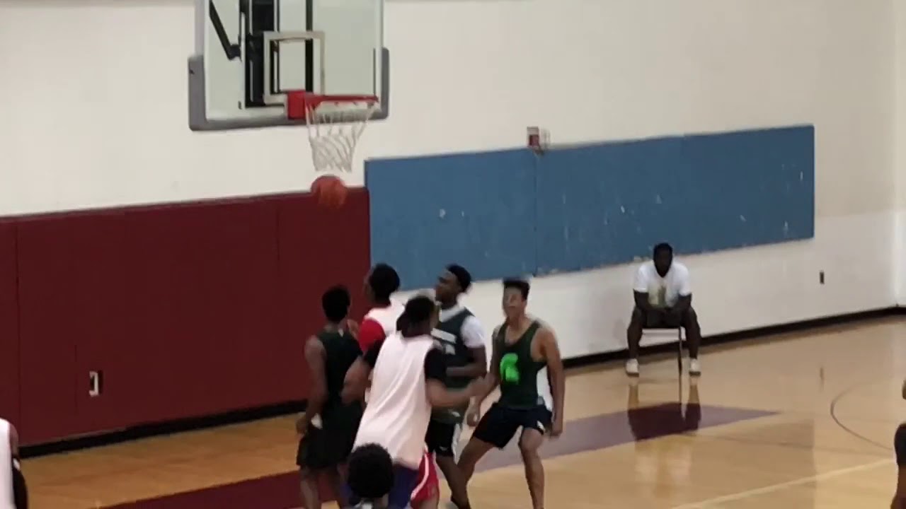 2019 Cartier Muser-Suber (Wayne Memorial) with the one-handed poster ...