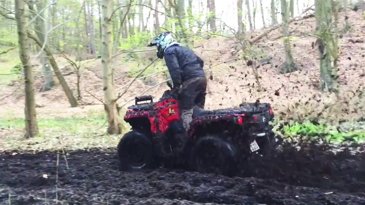 Quad/ATV Can Am Outlander stuck in the mud (filmed whit Gopro & iphone ...