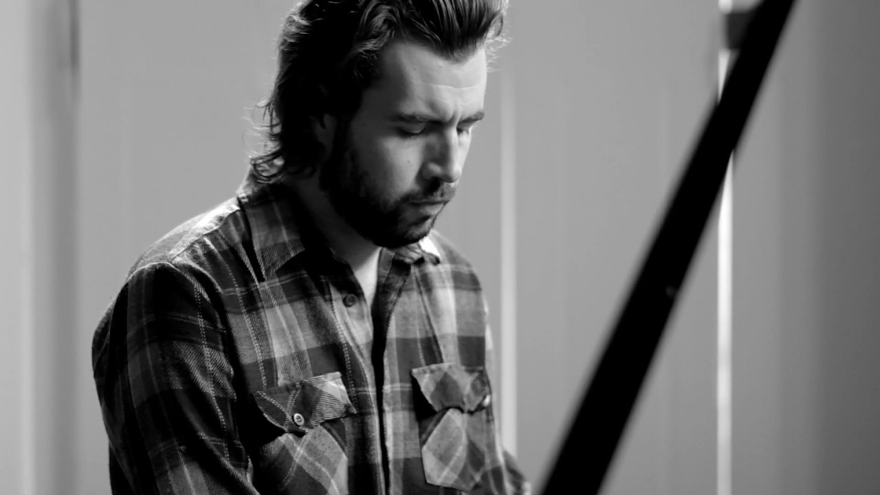 Adam Protz - Girl with a violin - YouTube