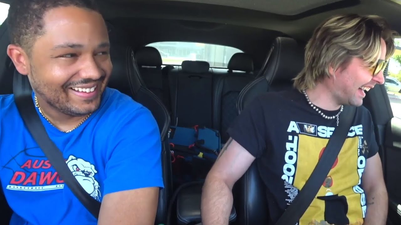 How Cyr Gets Girls - YouTube