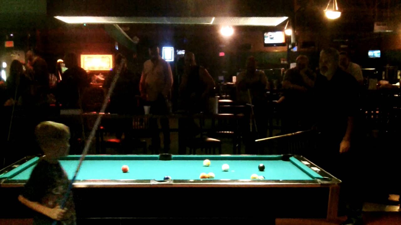 Eric Robert, playing Mike Massey/ Trickshots pool hall Orlando,Fl ...