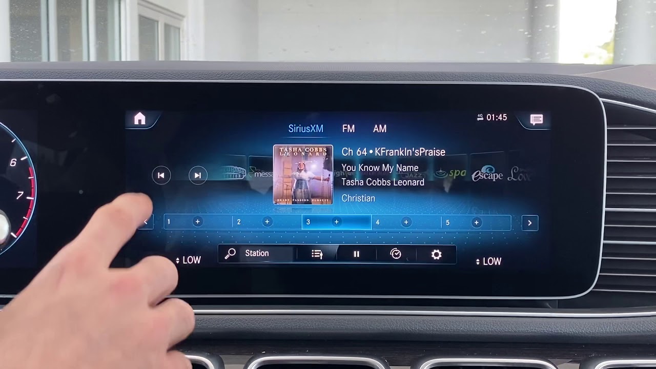 MBUX - Saving/Managing Radio Presets - YouTube