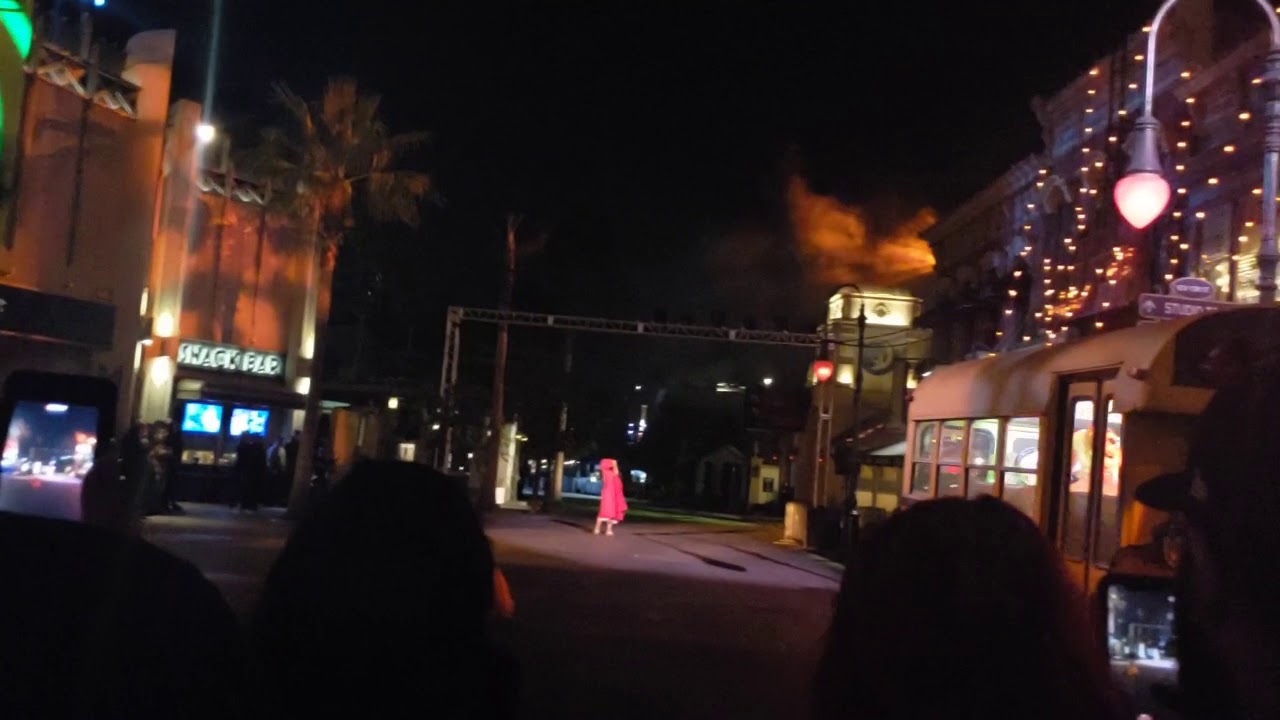 Halloween horror nights opening ceremony 2018 - YouTube