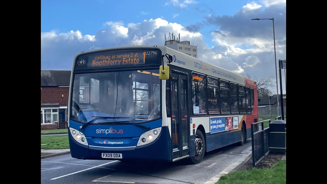 Stagecoach Hull 22796 FX09DDA on a service 1 to Boothferry Estate - YouTube