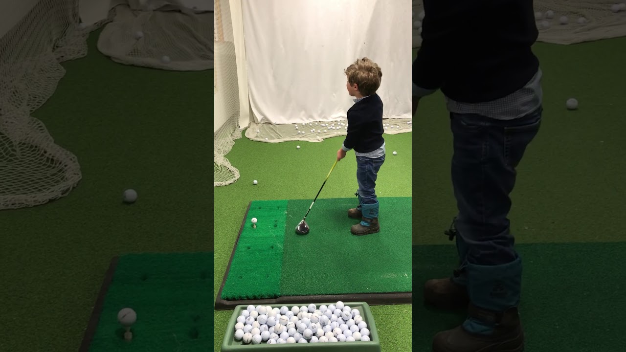 Professor Poop jr demonstrates golf practice swings with new driver ...
