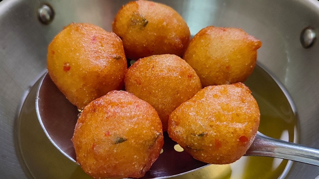 இட்லி மாவு இருந்தா போதும் சுடச்சுட கார போண்டா ரெடி / Kaara Bonda recipe ...