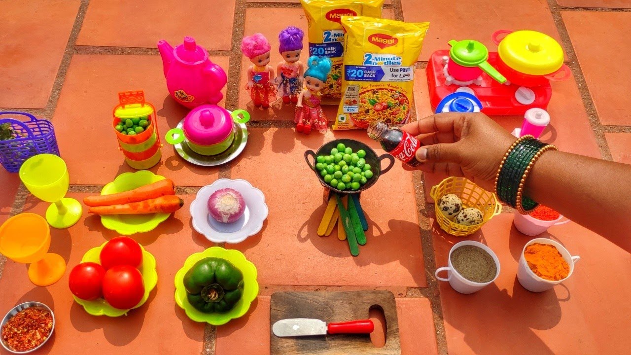 Coca-Cola Egg Maggi Recipe | Miniature Maggi Recipe | Miniature Cooking ...
