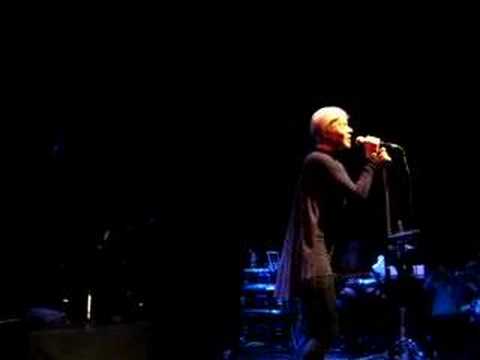 Robyn - Be Mine (Ballad Version) Live in Chicago, Park West - YouTube