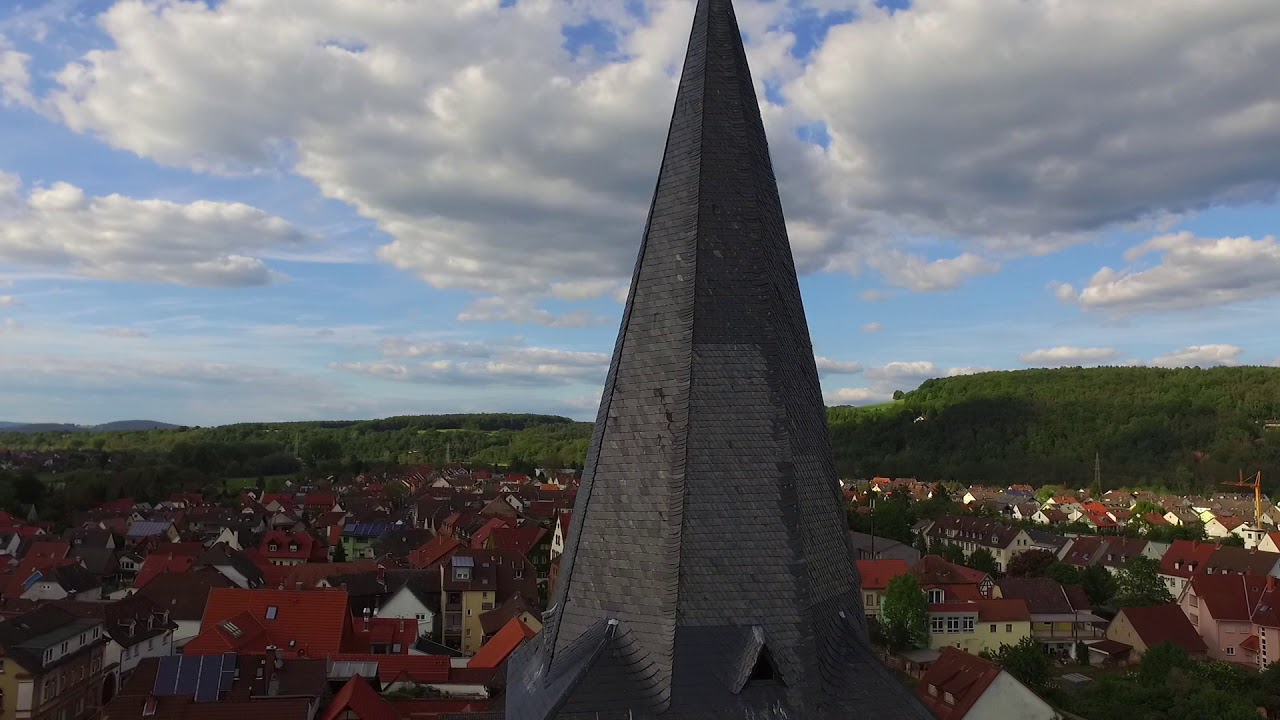 Kleinwallstadt von oben - YouTube