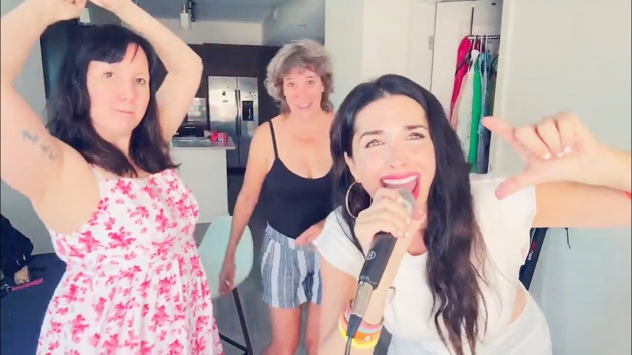 Jam Session, A Coke, And 3 Special Guests - YouTube