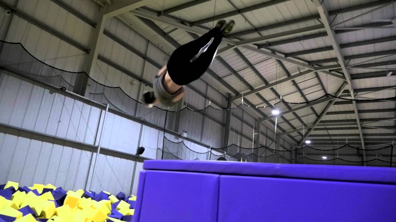 Gravity Force Trampoline Park Basildon, Essex - YouTube