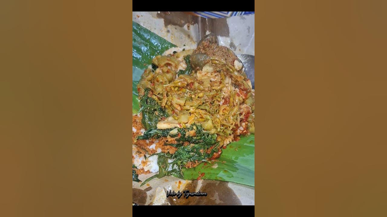 Temenin aku makan nasi bungkus yuk...#kegiataniburumahtangga - YouTube