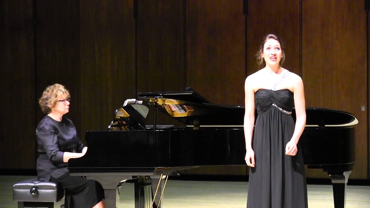 Anna Stephens sings - Er Ist's - Hugo Wolf - YouTube