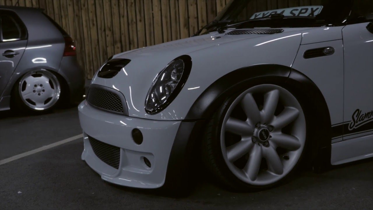 Slammed Mini Cooper