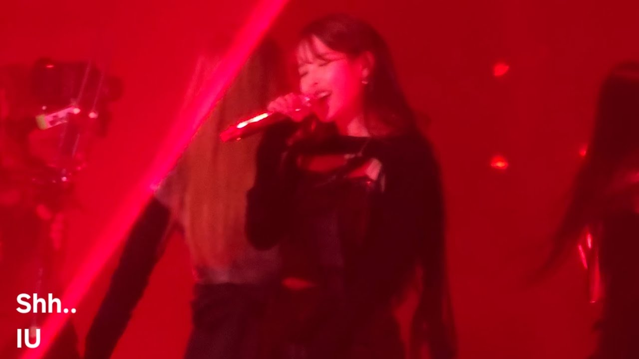 [4K] 아이유 IU 'Shh..' FANCAM @ 'IU H.E.R WORLD TOUR CONCERT' IN SEOUL ...