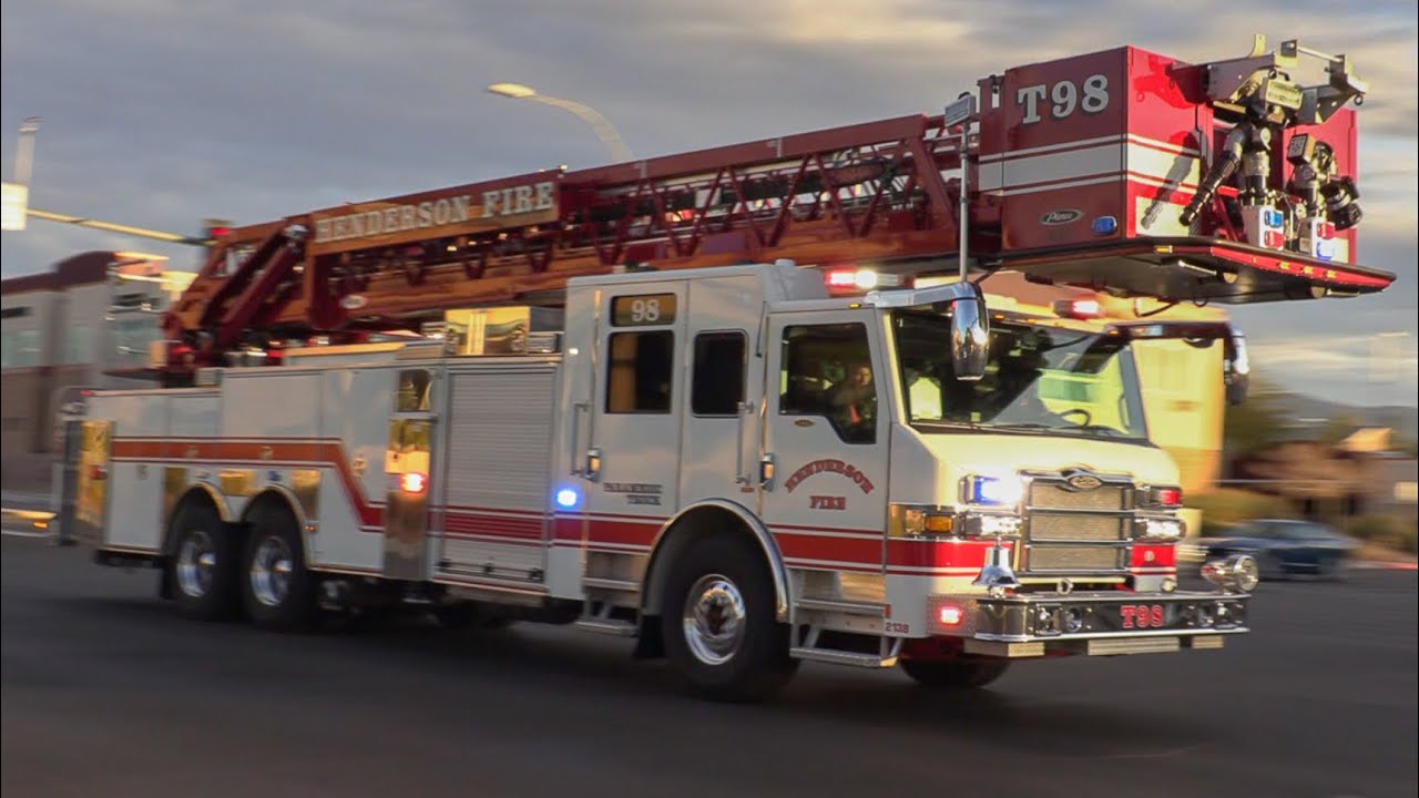Henderson Fire Department Truck 98 Responding Code 3 x2 - YouTube