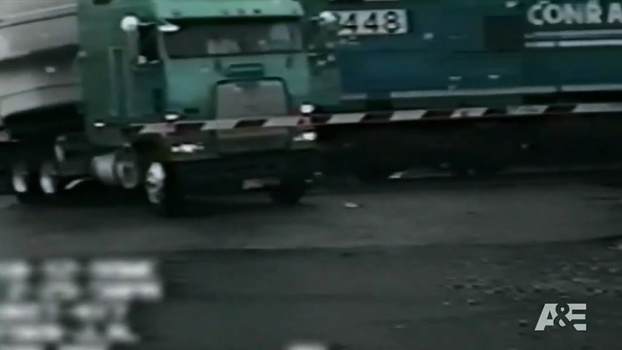 Train Hits Truck - YouTube