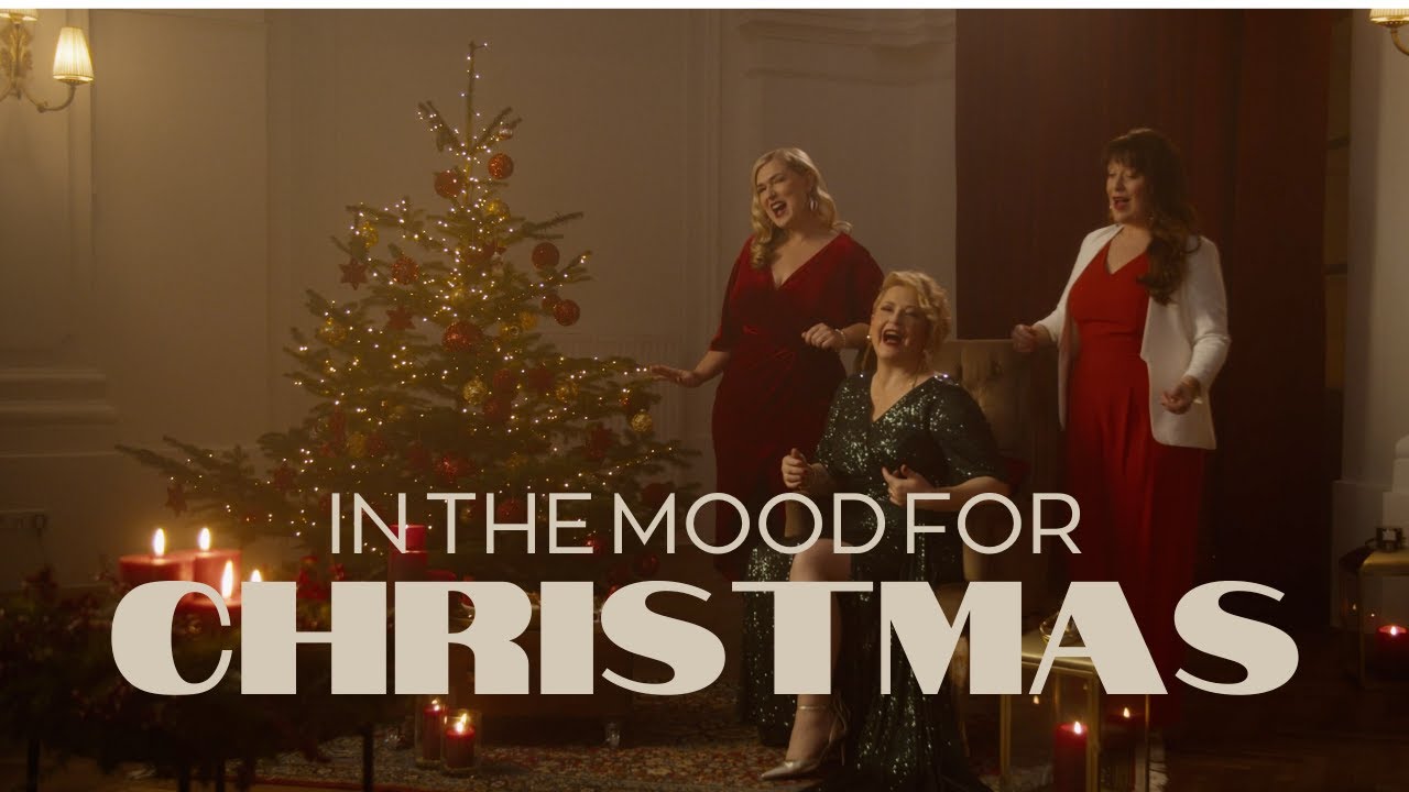 In the Mood for Christmas (official music video) - Karin Bachner & The ...